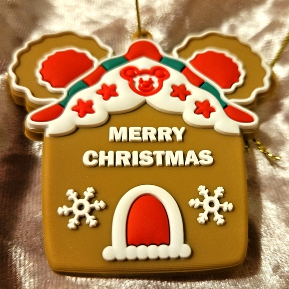 Disney | Holiday | Disney Mickey Mouse Gingerbread House Christmas ...
